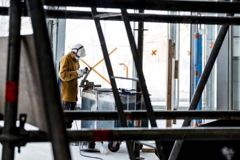 4 Key Ways Industrial Recycling Can Transform Your Manufacturing Plant